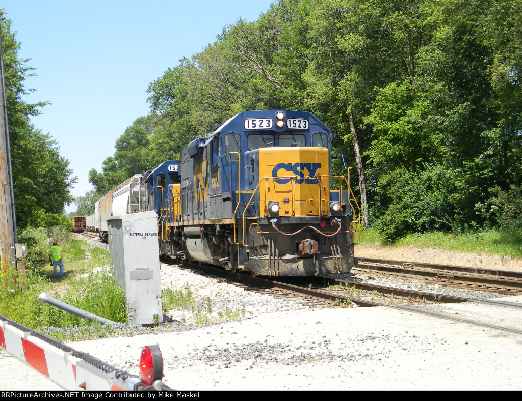 CSX 1523